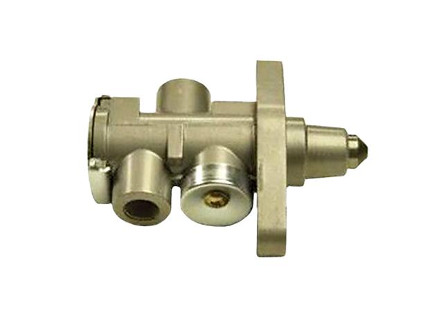 Scania Gearbox Inhibitor Valve, Front Of Turret - 2 Bolt 1319557 104330