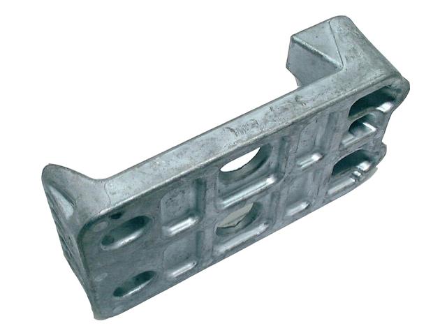 Volvo Mudguard Mount Bracket For Wing Stay 20382890 209610