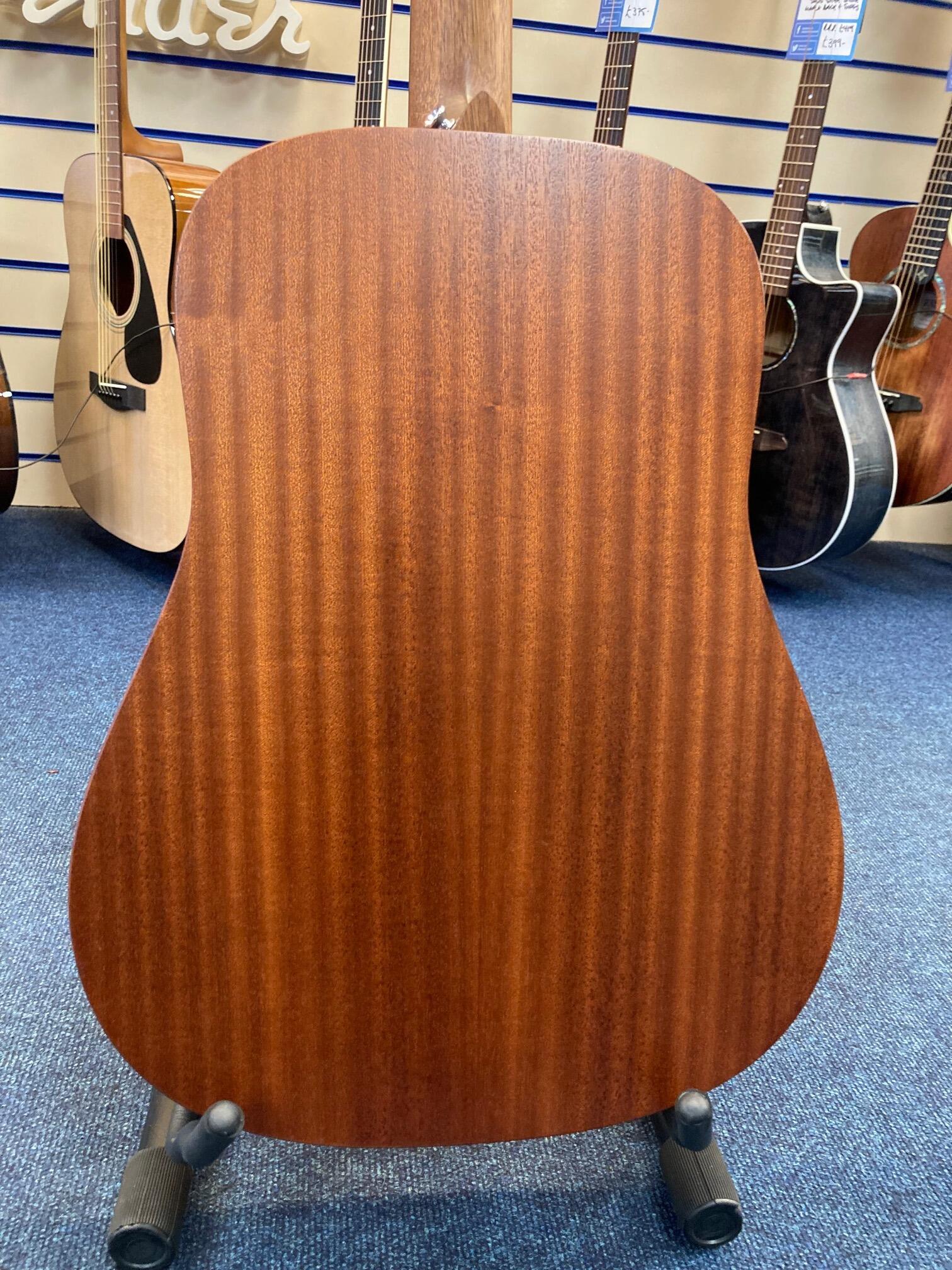 Martin - Dreadnought Jr Electro Acoustic Pre owned