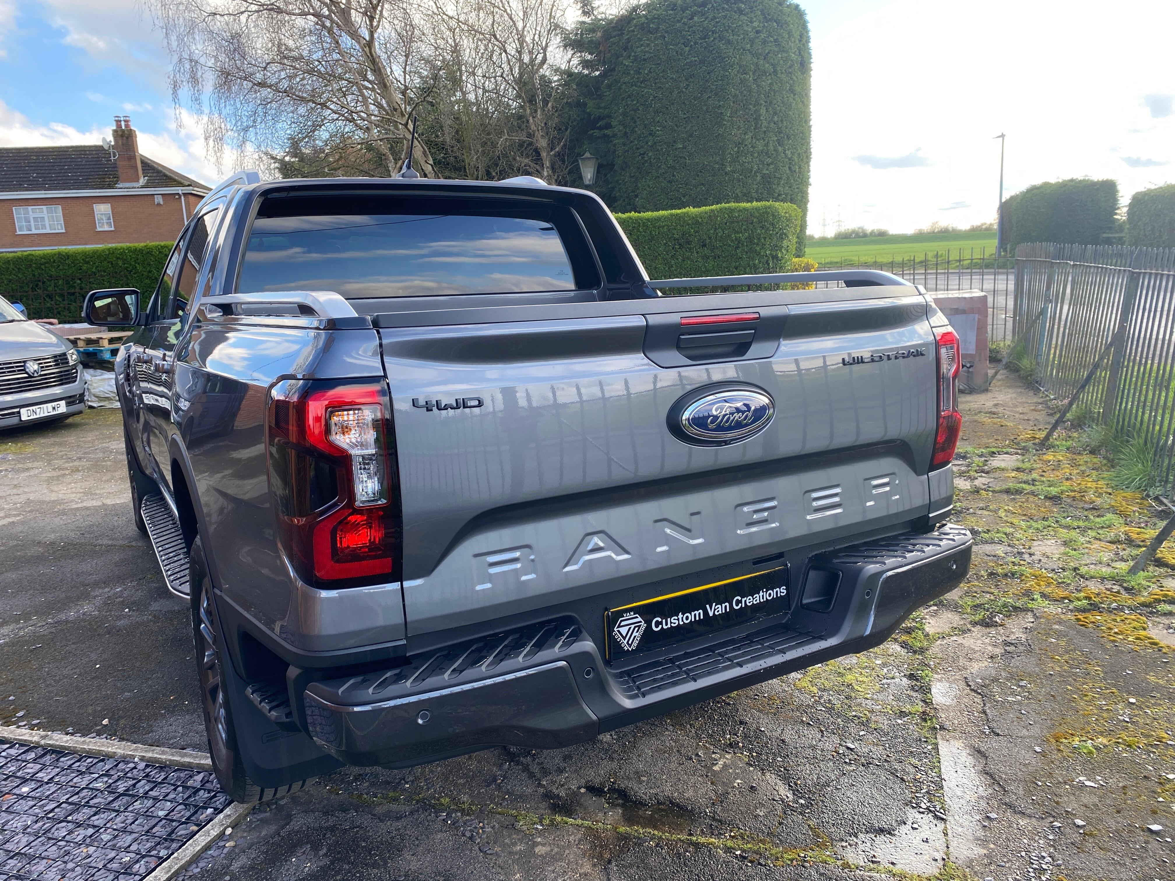 SOLD NEW 2024 FORD RANGER Wildtrak Double Cab Pickup carbonised grey