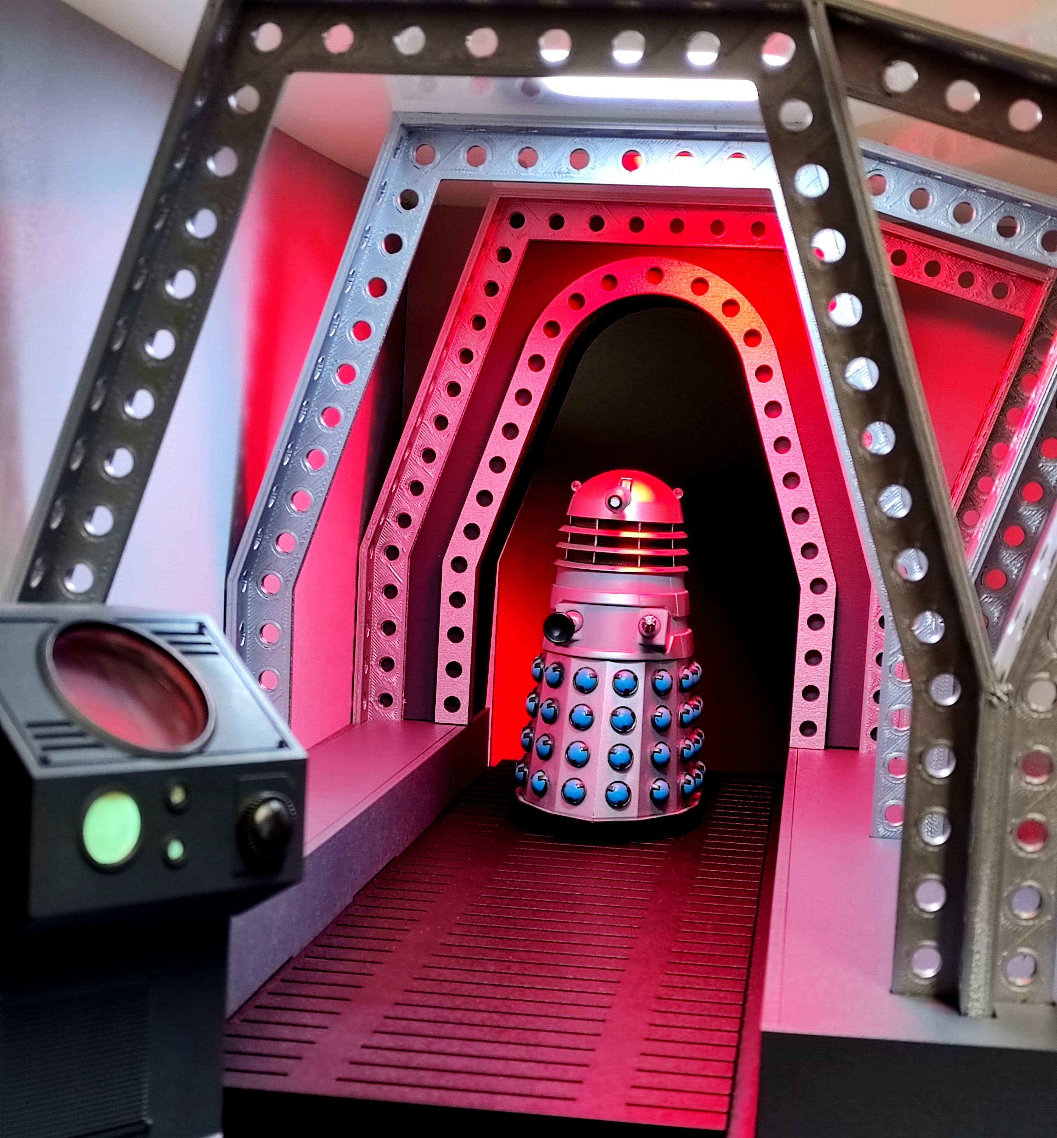 Conveyor Tunnel Diorama Set