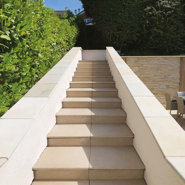 Sandstone Bullnose Steps