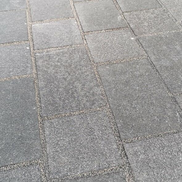 Flamed Finish Block Paving