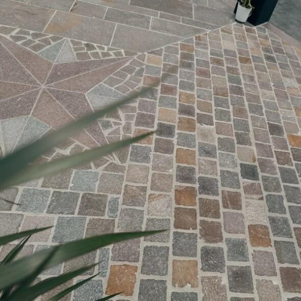 Italian Porphyry Setts 100 x 100