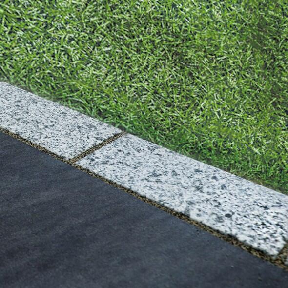 Silver Granite Cobbles Light Tumbled 200 x 100