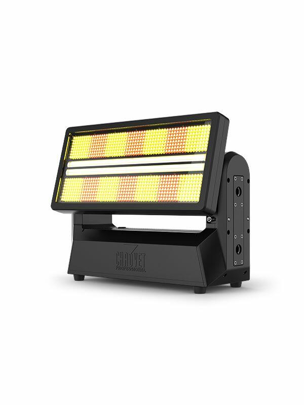 Chauvet Color STRIKE M Hybrid Strobe / Wash with 180° Tilting IP65