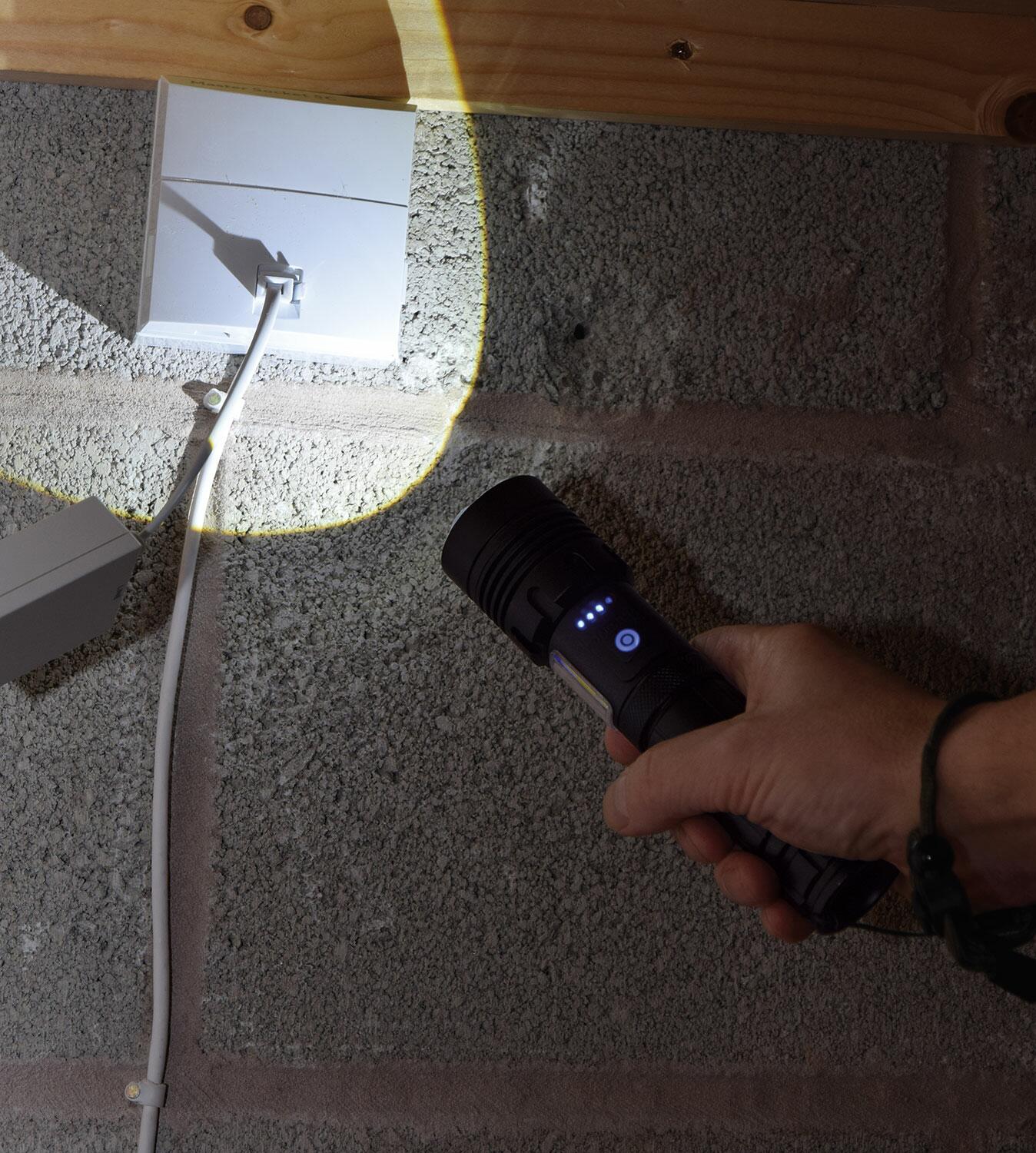 Mercury Rechargeable LED torch & lamp