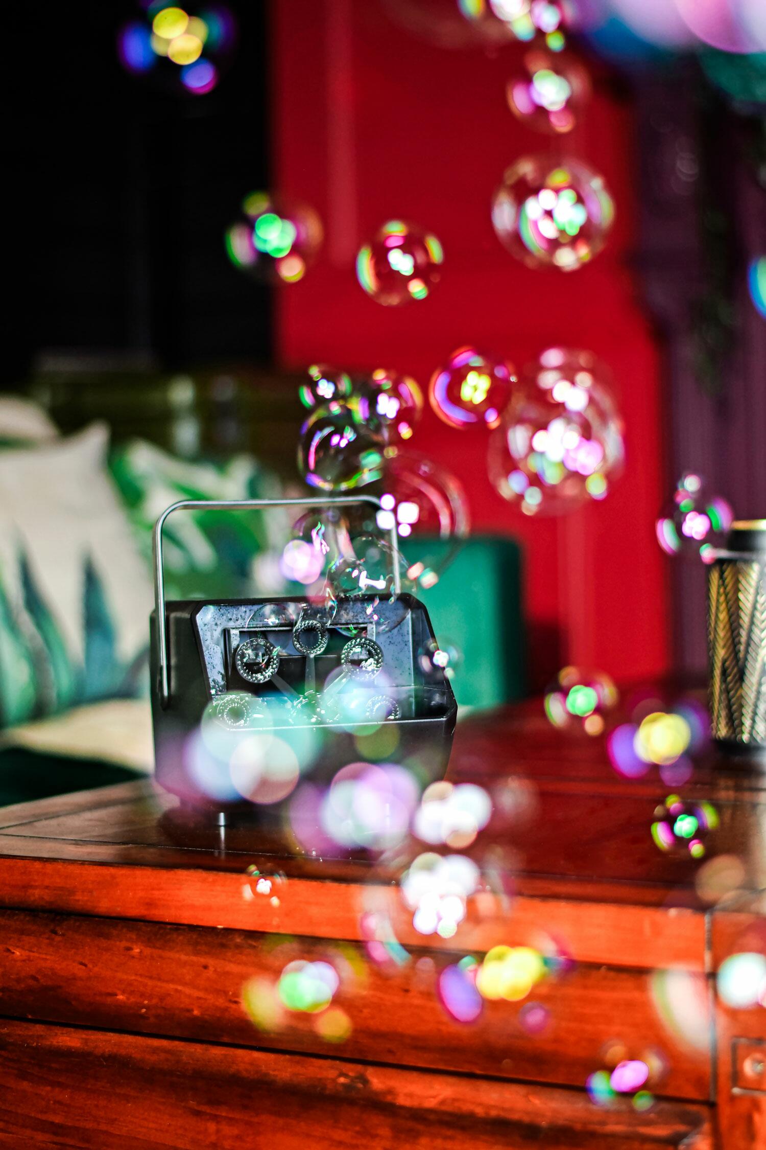 QTX Mini USB Powered Bubble Machine
