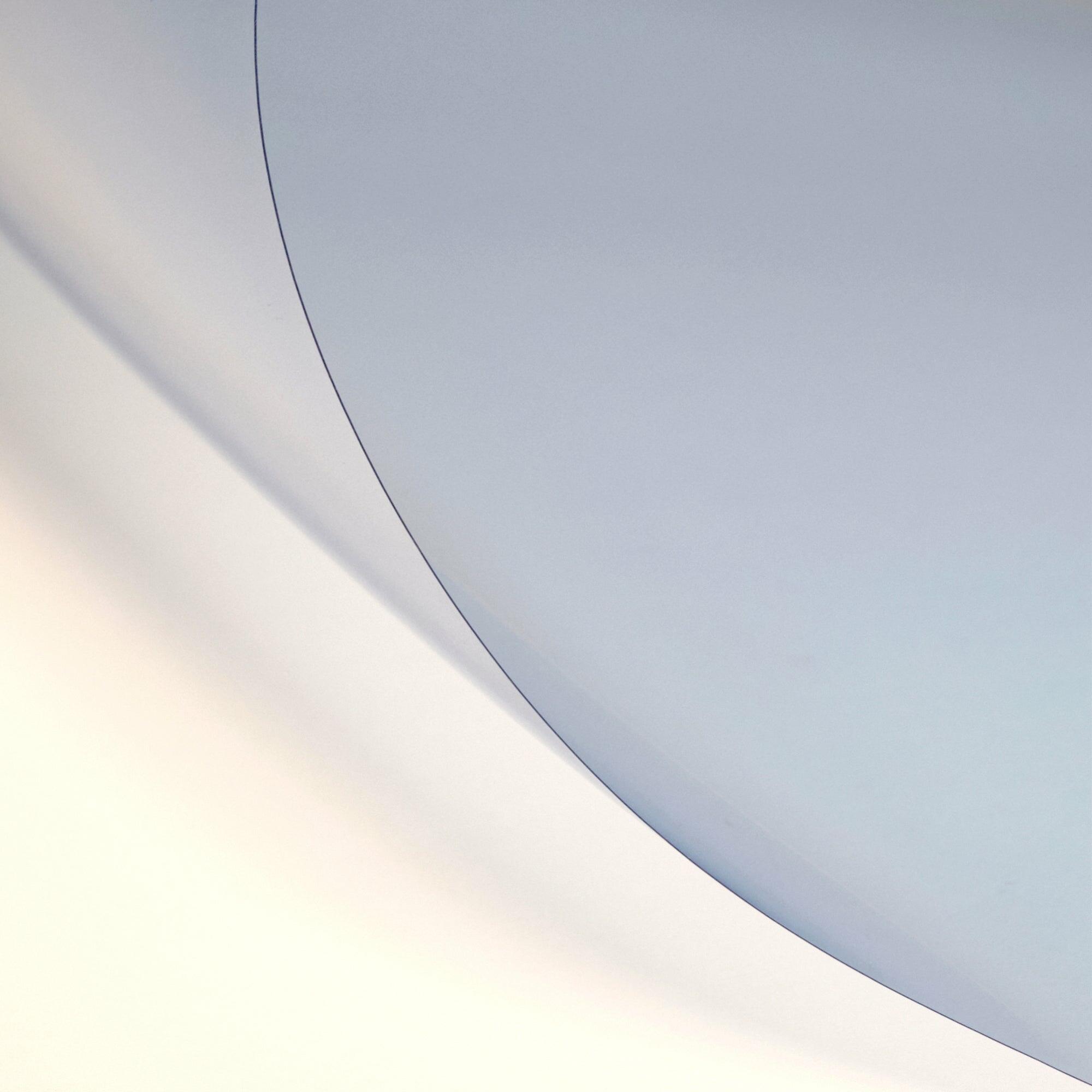 LEE Filter 819 Zircon Cool Blue 8 Sheet Filter Sheet, 24" x 24"