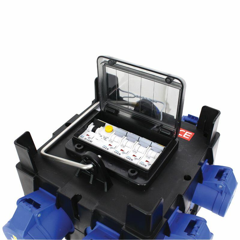 PCE Power Distribution Box, 32A, 240V In, 4 x 16A + 1 x 32A Out (9030182)