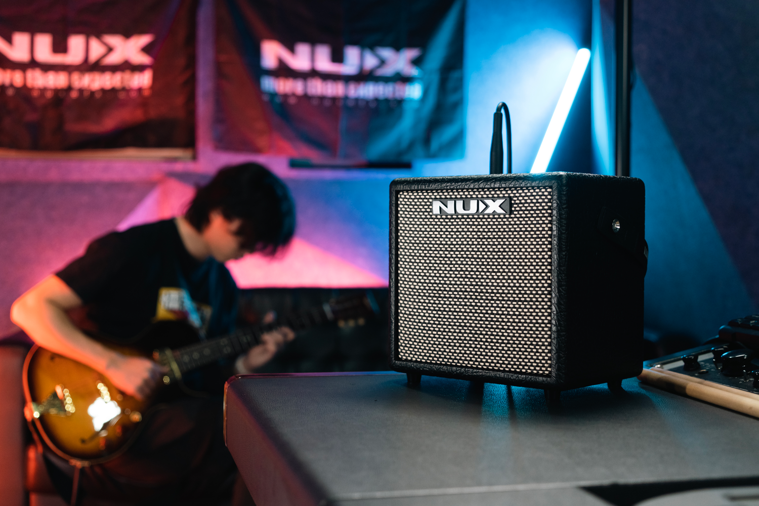 Nux Mighty 8BT Guitar Amp - 173.428UK