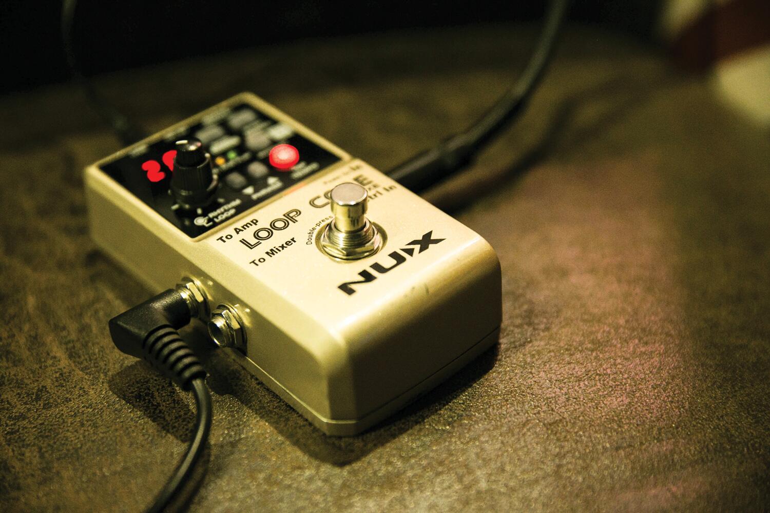 Nux Loop Core Deluxe 24-bit Looper Pedal Bundle - 173.344UK