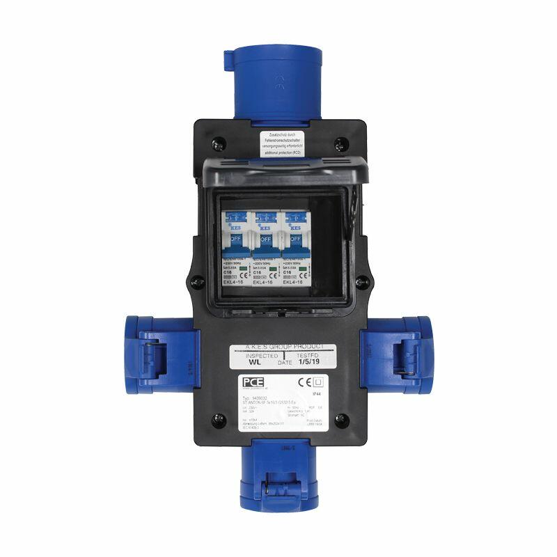 eLumen8 ST ANTON Distribution Box 32A 240V In, 3 x 16A 240V Out