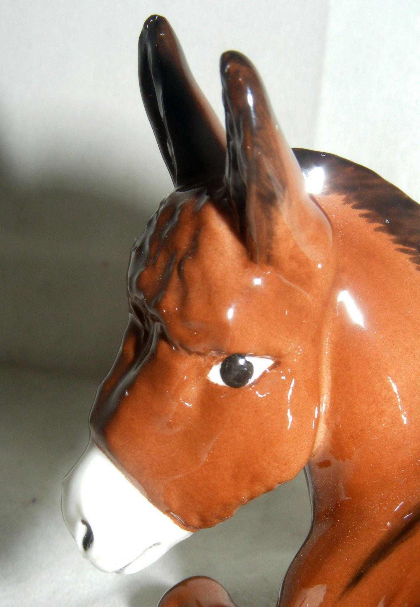 John Beswick Country Animal Figure Donkey Lying Brown JBCA1/BR