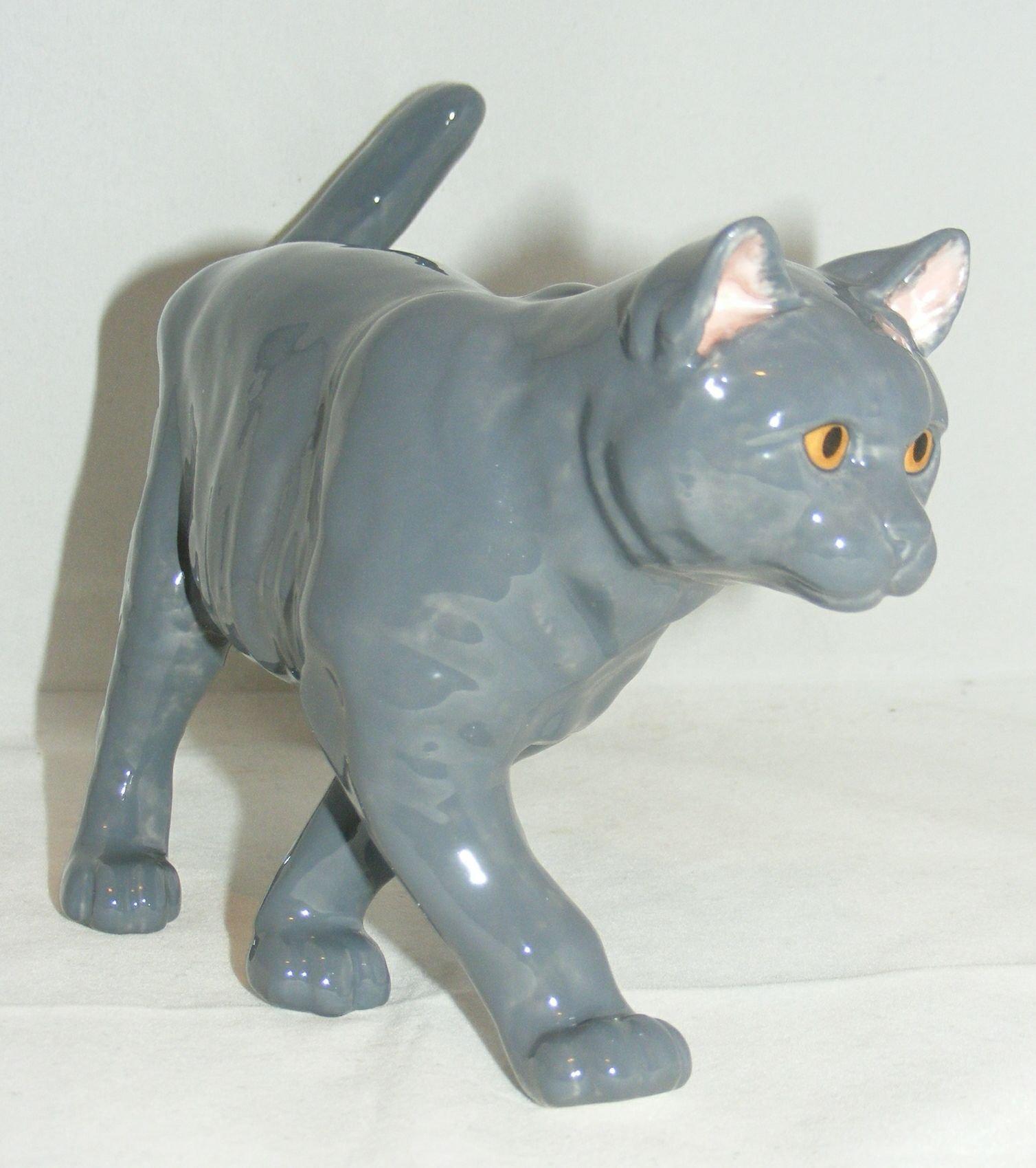 John Beswick Connoisseur Collection British Shorthair Cat Blue JBCOC1
