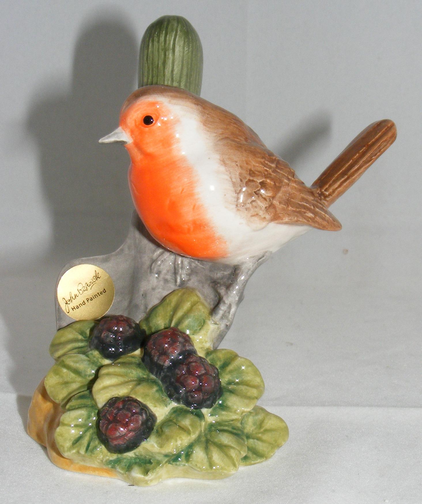 John Beswick Animal Figure Robin on Trowel JBB19