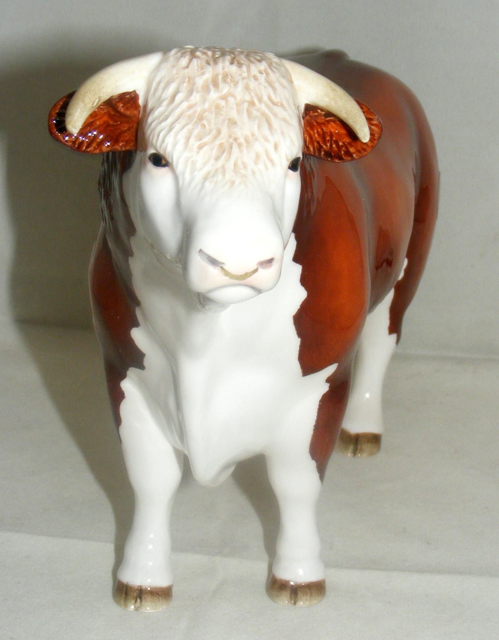 John Beswick Animal Figure Hereford Bull Horned JBF88