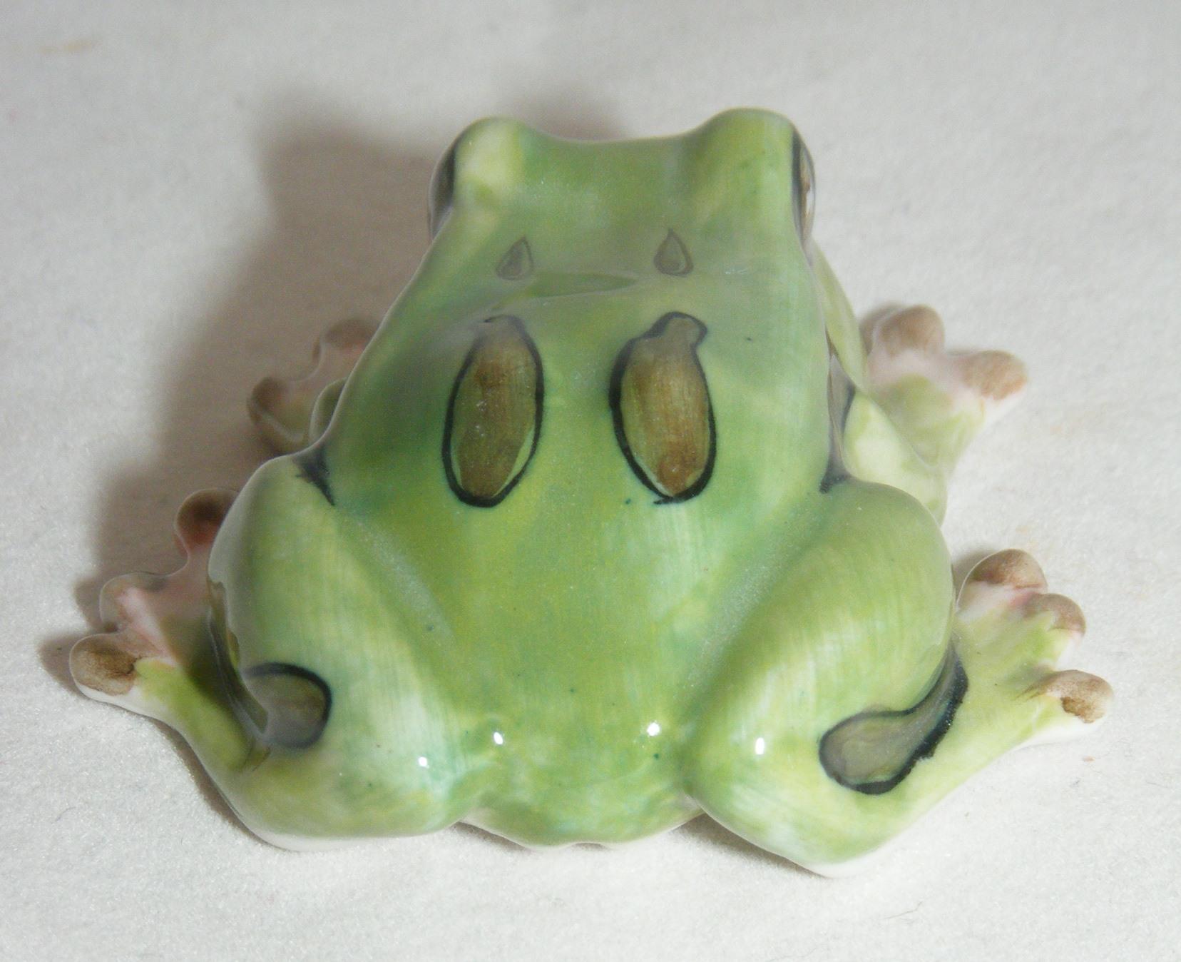 Klima Miniature Porcelain Animal Figure Exotic Toad Light Green M187