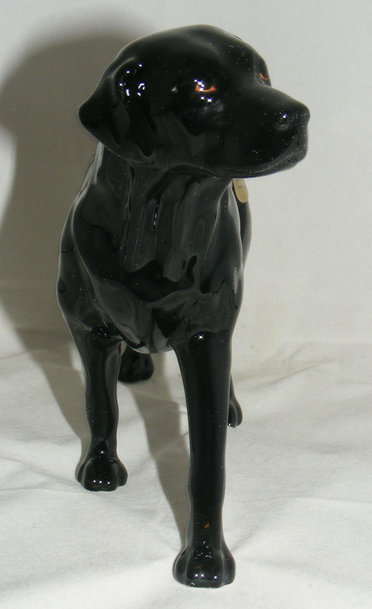 John Beswick Connoisseur Collection Labrador Dog Black JBCOD1