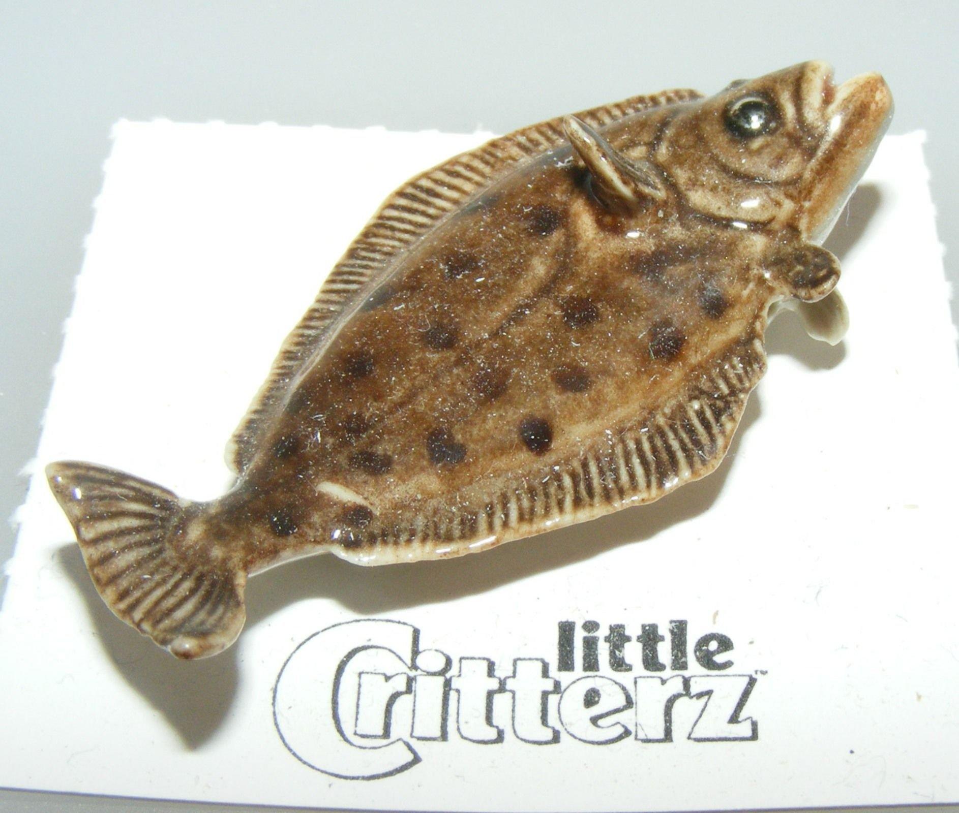 Little Critterz Miniature Porcelain Animal Figure Halibut "Flounder" LC977