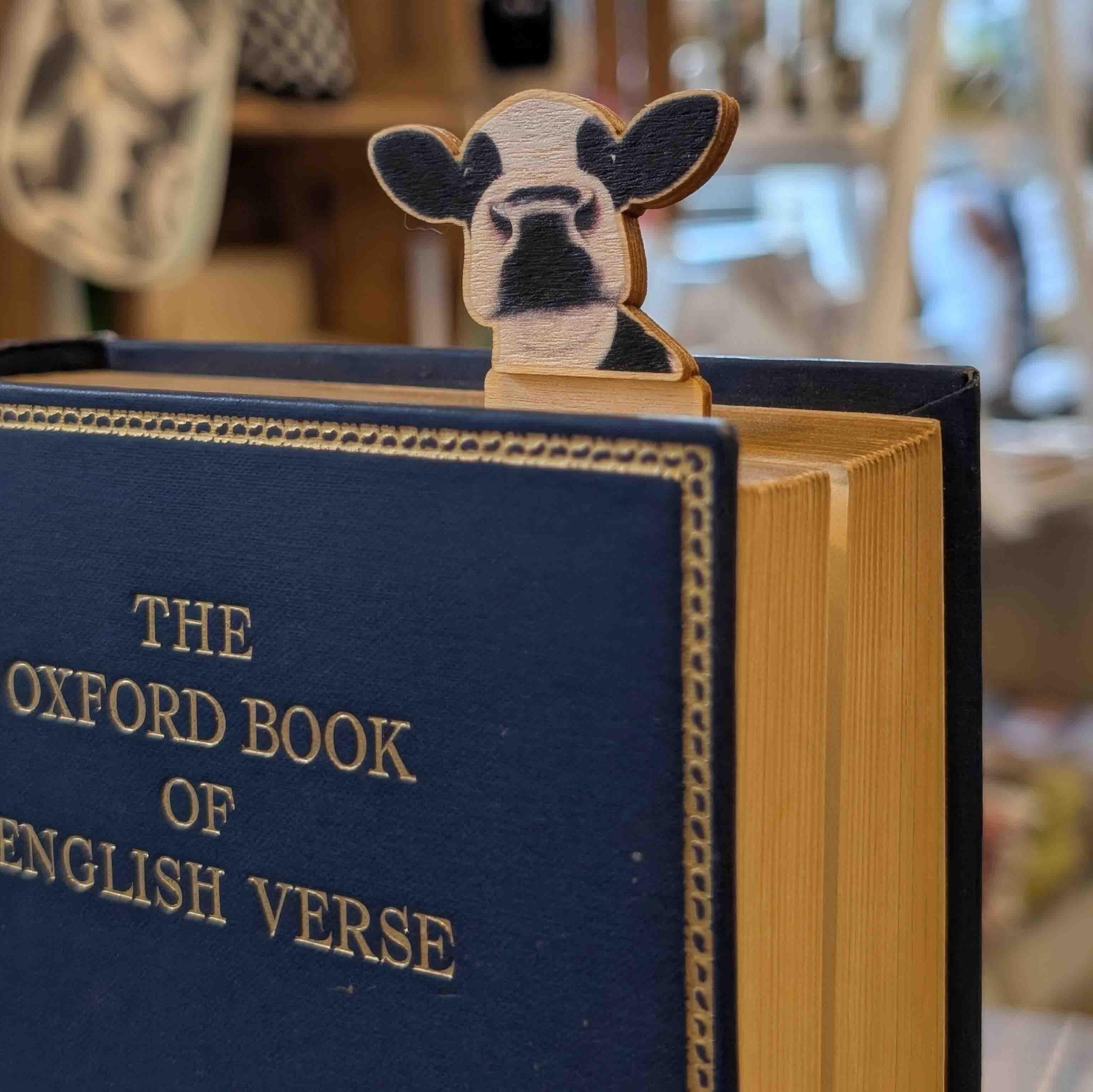 Moo Bookmark | Birch wood | Perfect gift for book loving friends