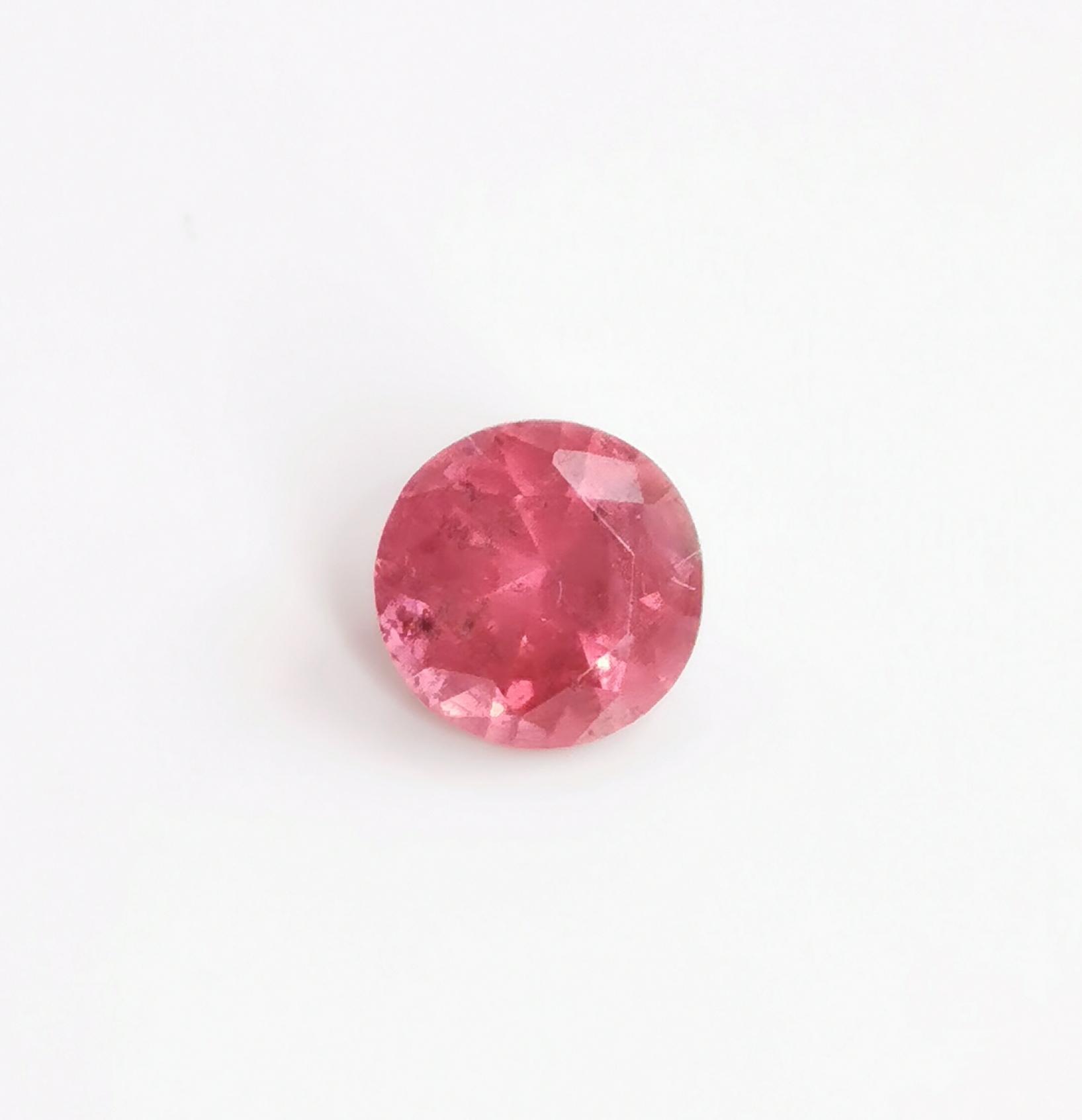 Ruby 5.9mm 1ct Round Cut