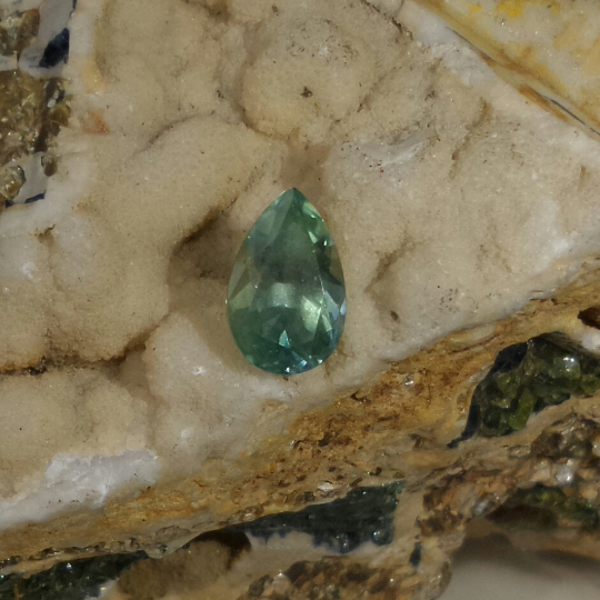 Green Sapphire 2.13 cts Pear Cut