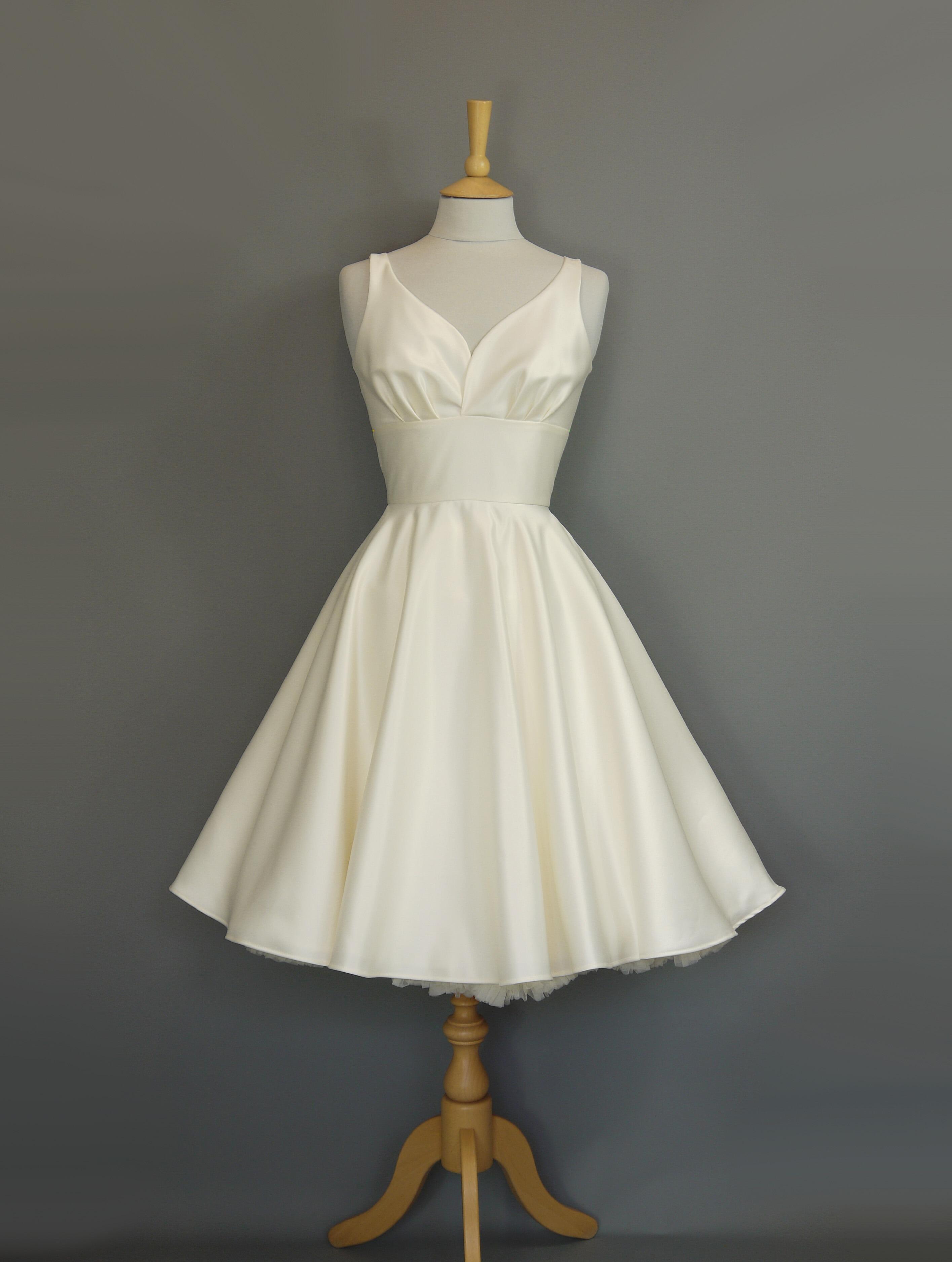 Size UK 14 - Ruby Wedding Dress in Warm Ivory Duchess Satin