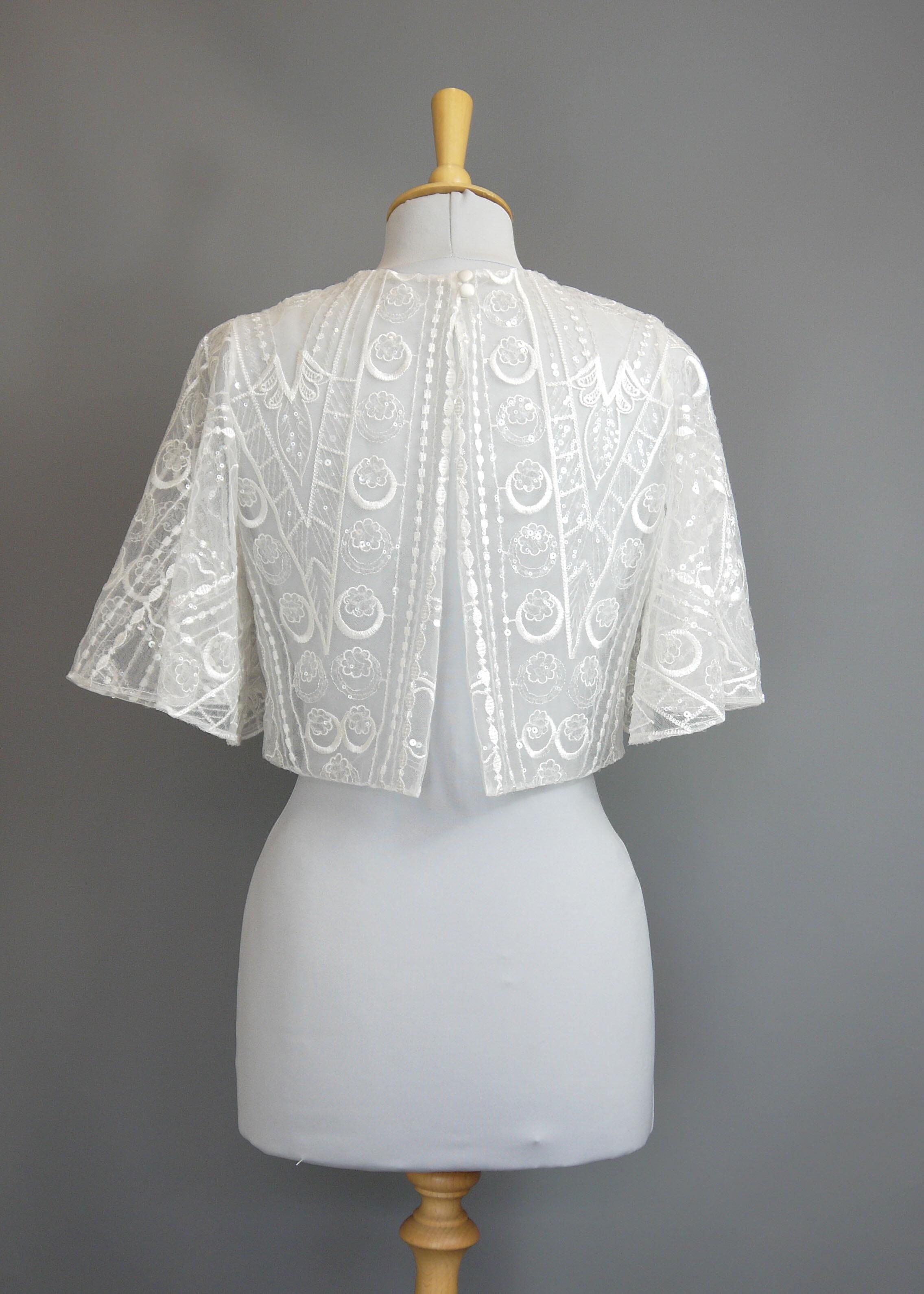 Size UK 20 - Art Deco Lace Top with Flutter Sleeves