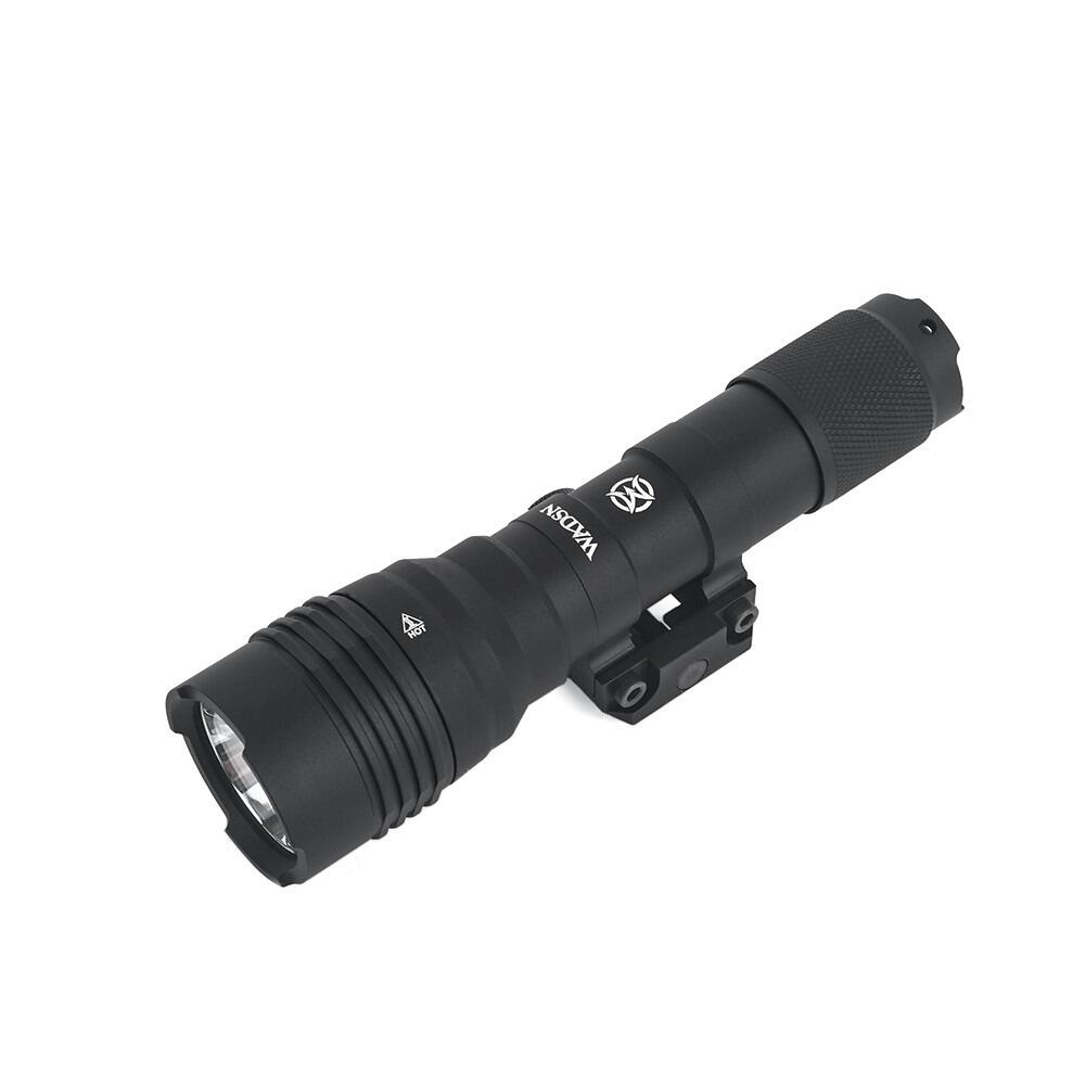 WADSN 500 LUMEN LED TACTICAL FLASHLIGHT + STROBE