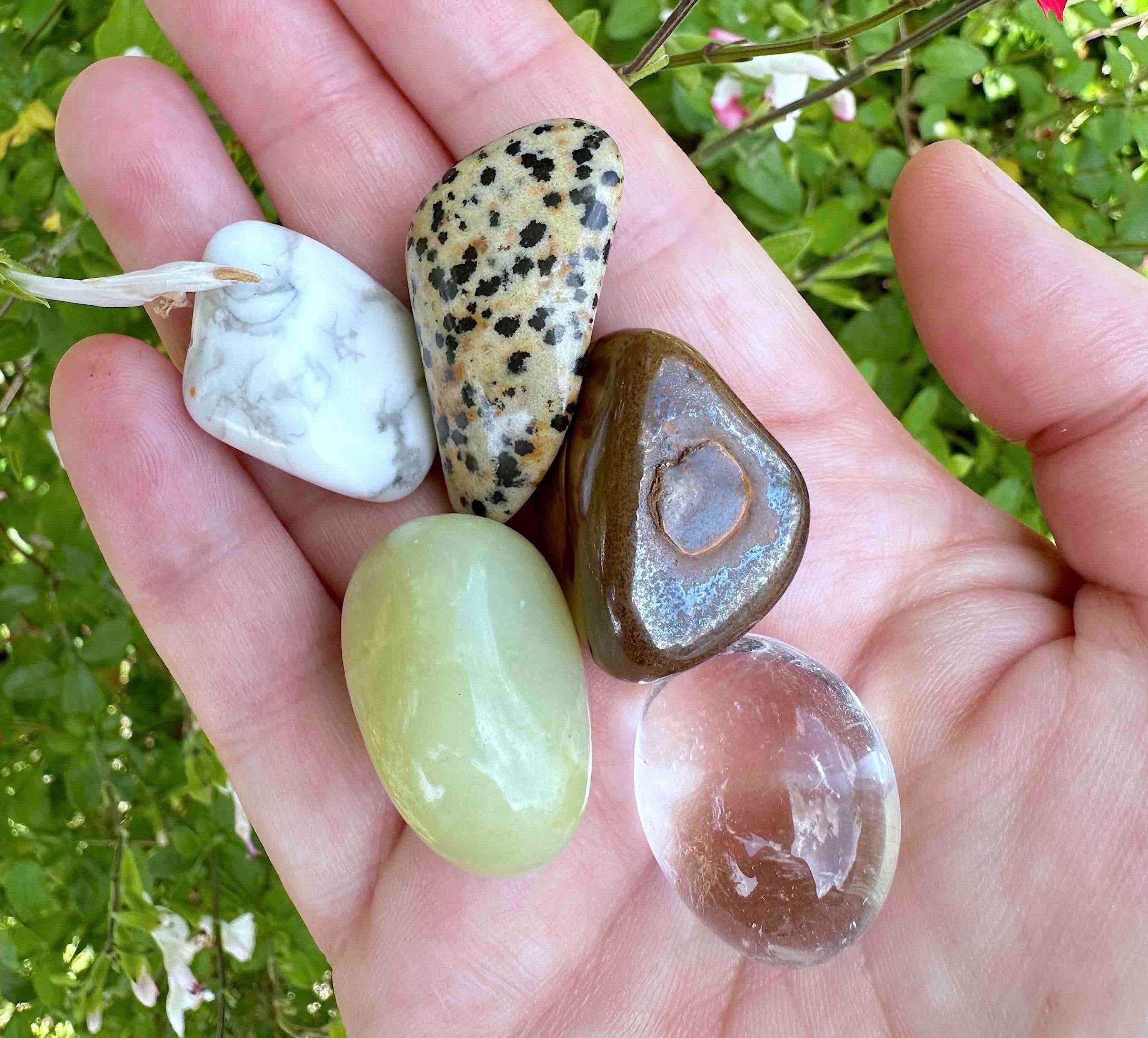 Gemini Crystals Set | Zodiac Healing Crystals UK - Holistic Hamper