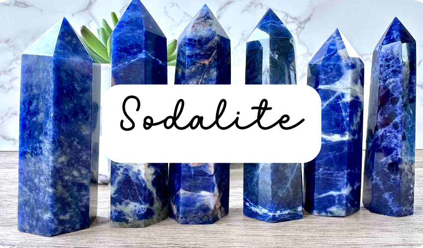 Introduction to Sodalite Meaning, Properties and Uses - The Holistic ...