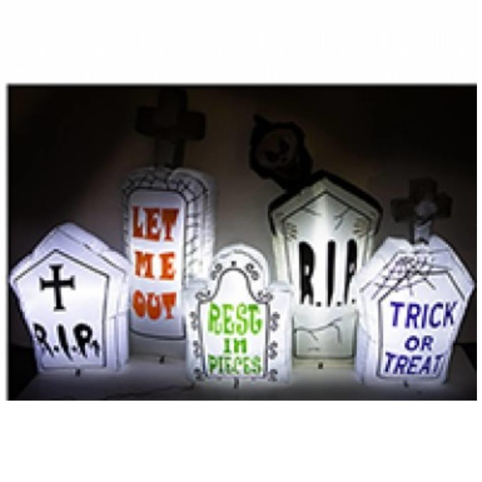Light-up Family Friendly Graveyard Scene 2.1m wide by PMS 997187 ...