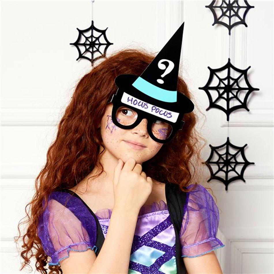 Halloween Guess Who Party Game by Amscan 9907461 | Karnival Costumes