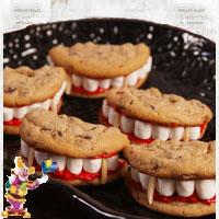 Vampire Fang Cookies for Halloween | Karnival Costumes Blog