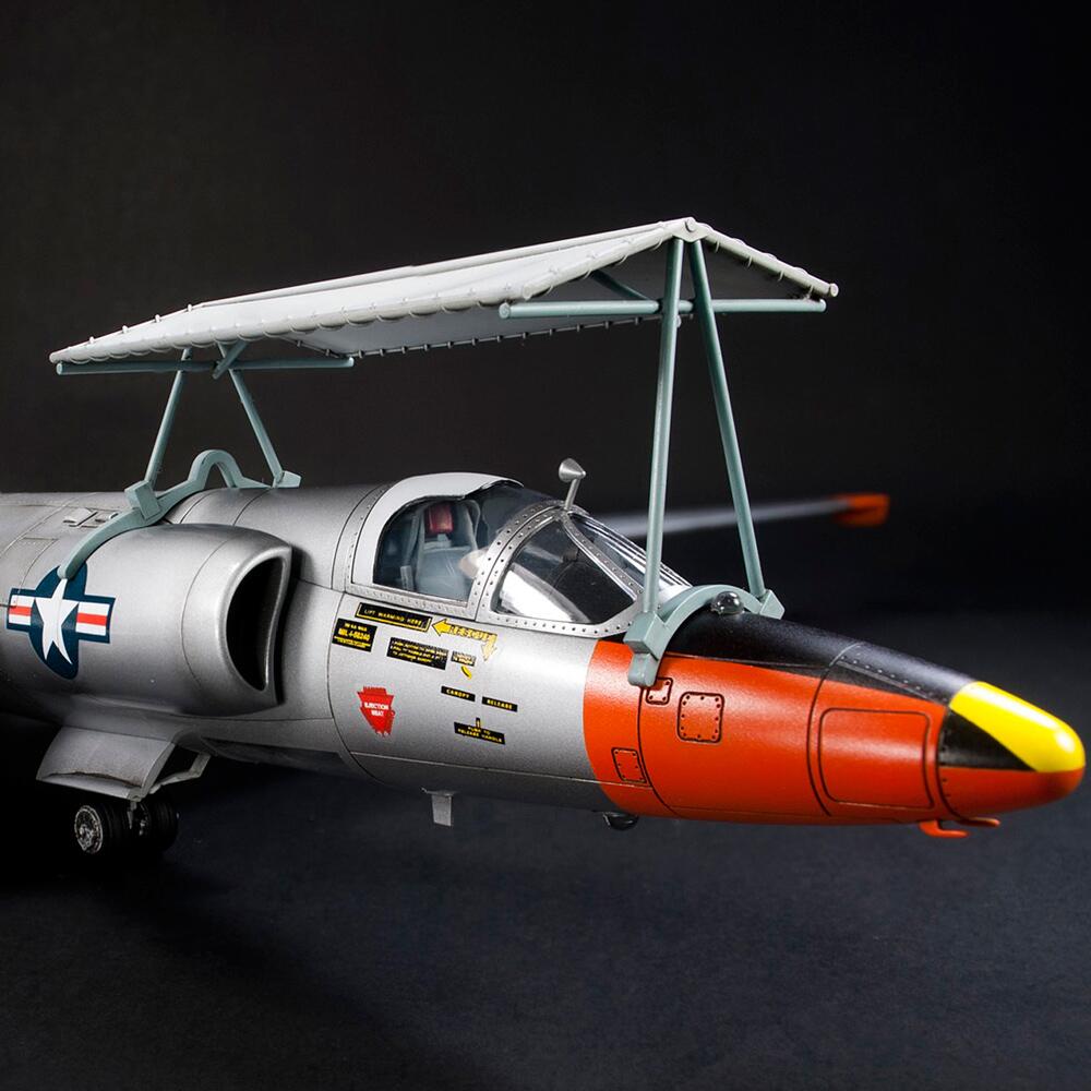 AFV Club Lockheed U-2A Dragon Lady Military Aircraft Model Kit Scale 1:48