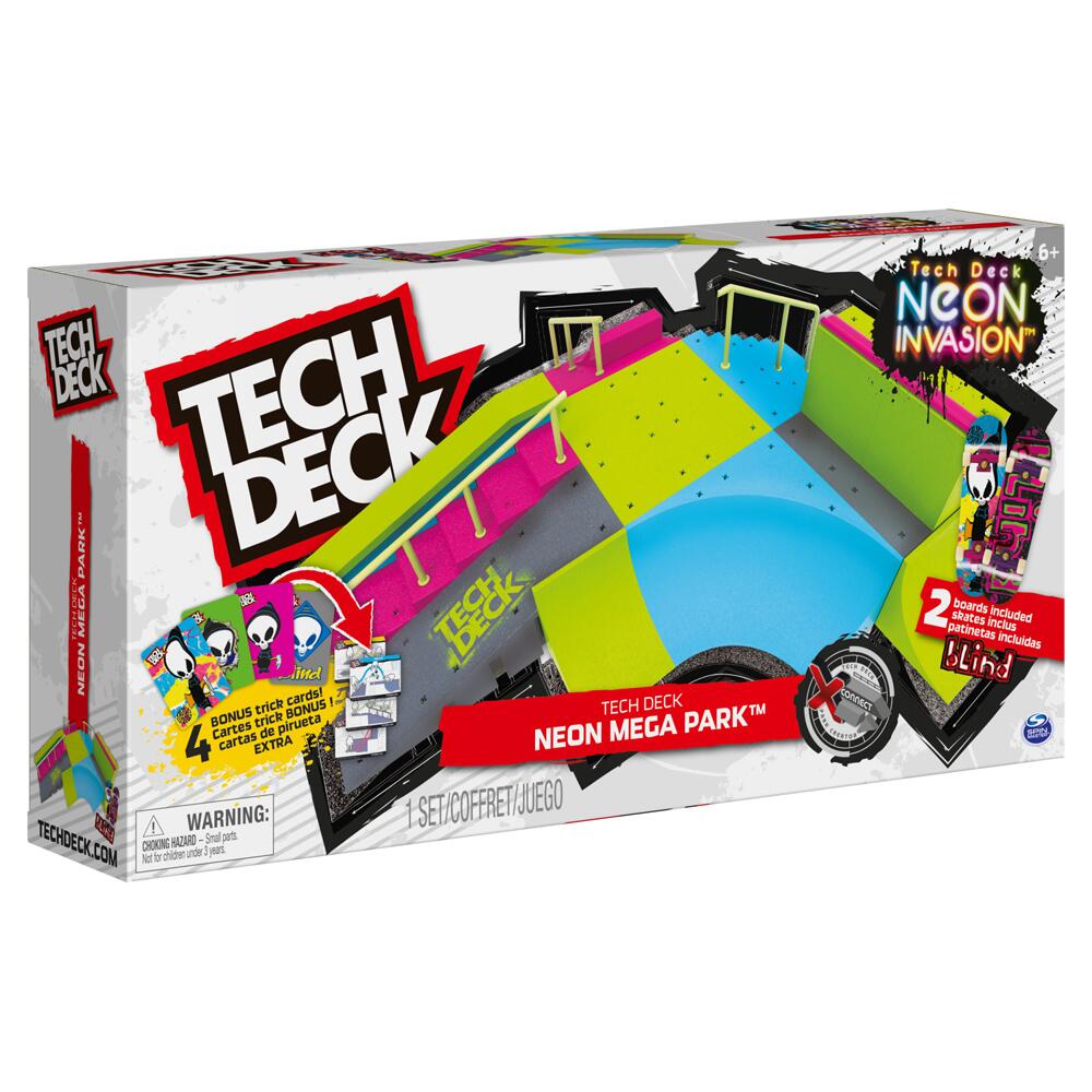 Tech Deck Neon Mega Park X-Connect Set Glow in the Dark
