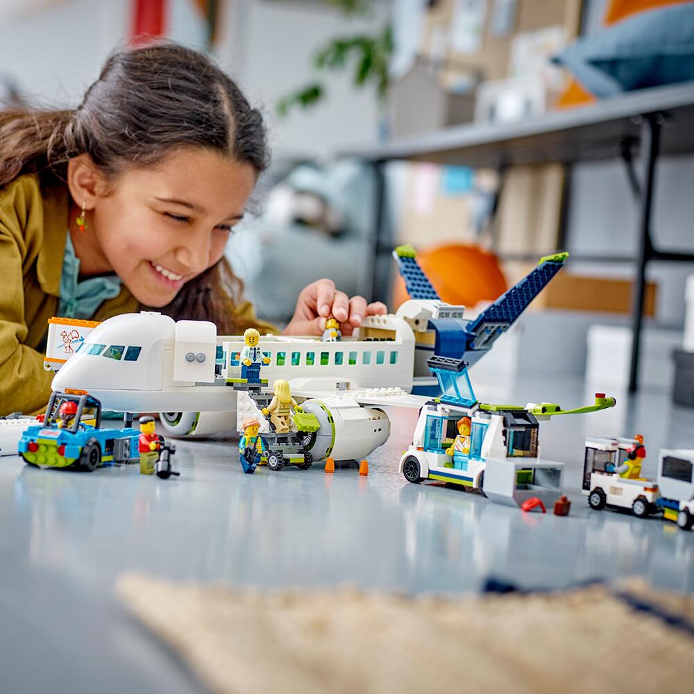 LEGO CITY Passenger Airplane Set 60367