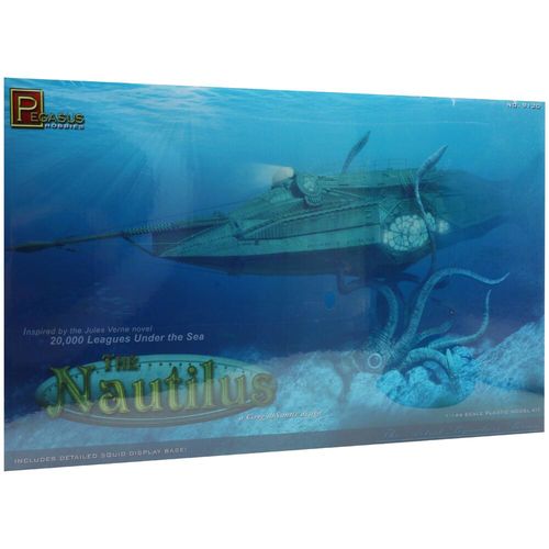 Pegasus Hobbies THE NAUTILUS Submarine Model Kit Scale 1/144
