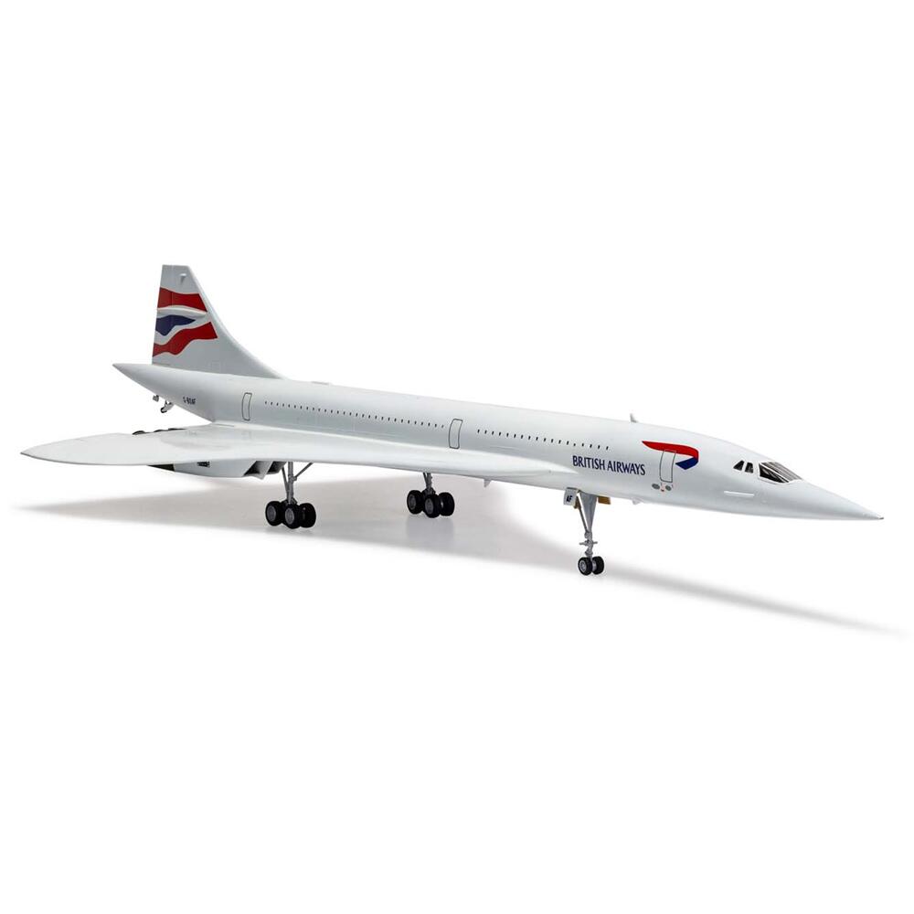 Airfix The Last Flight of Concorde Aircraft Model Kit Gift Set Scale 1:144