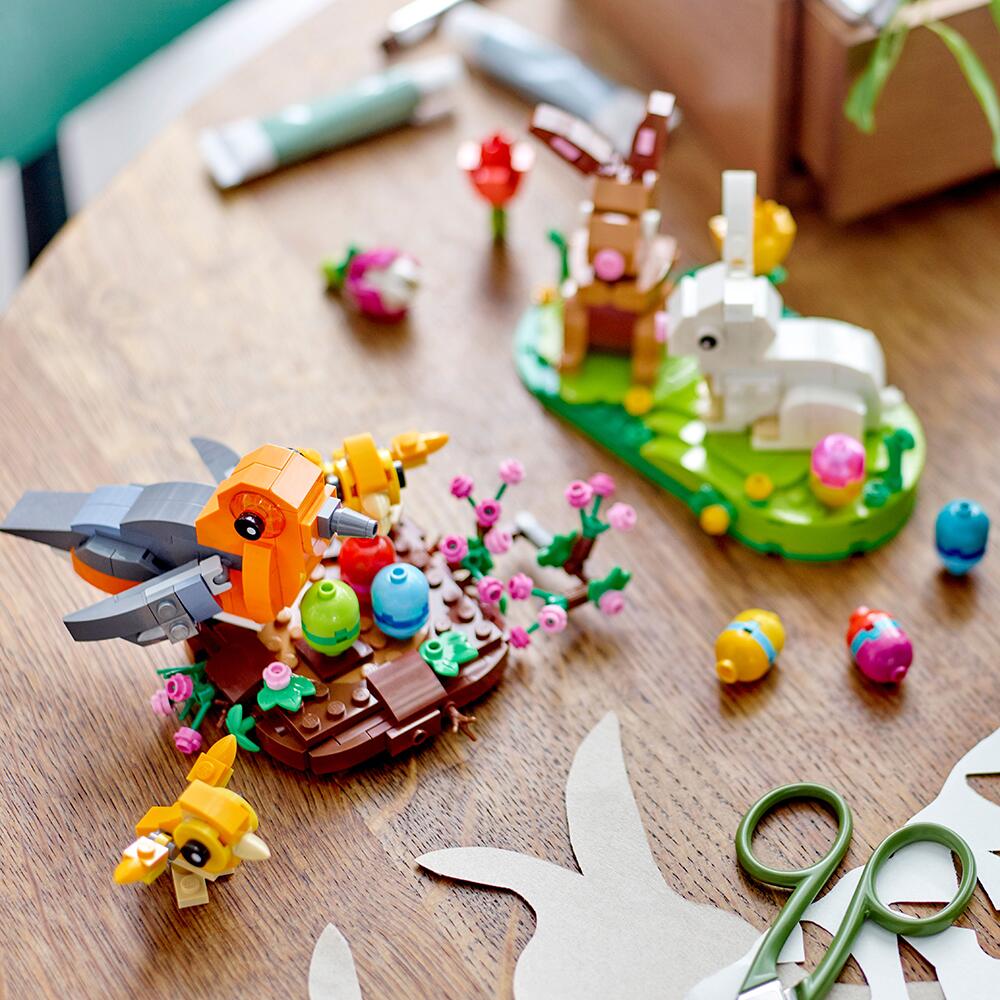 LEGO Iconic Bird's Nest Building Set 40639