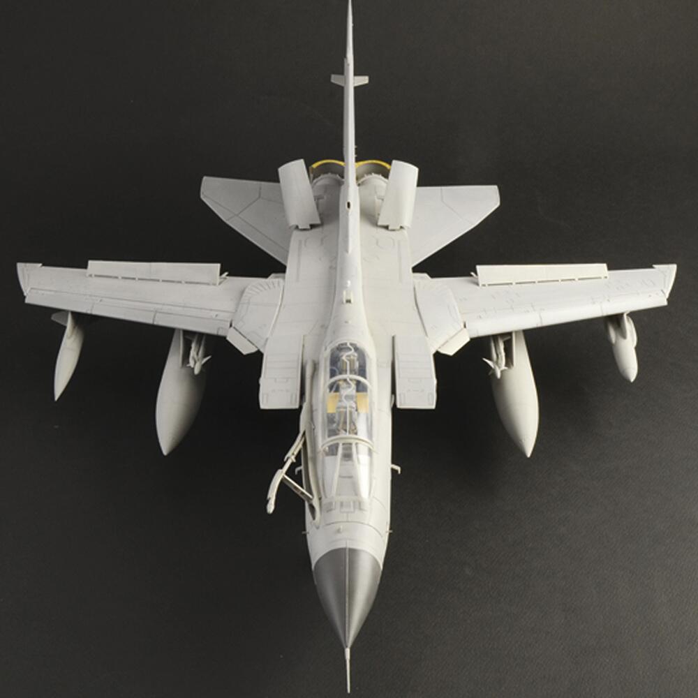 Italeri Tornado GR.4 Military Aircraft Model Kit Scale 1:32