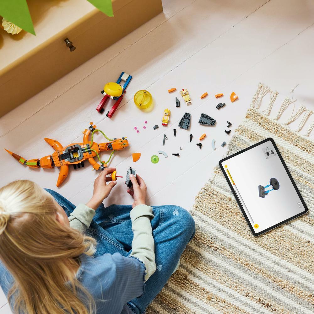 LEGO Sonic the Hedgehog Super Shadow vs. Biolizard Set 77003