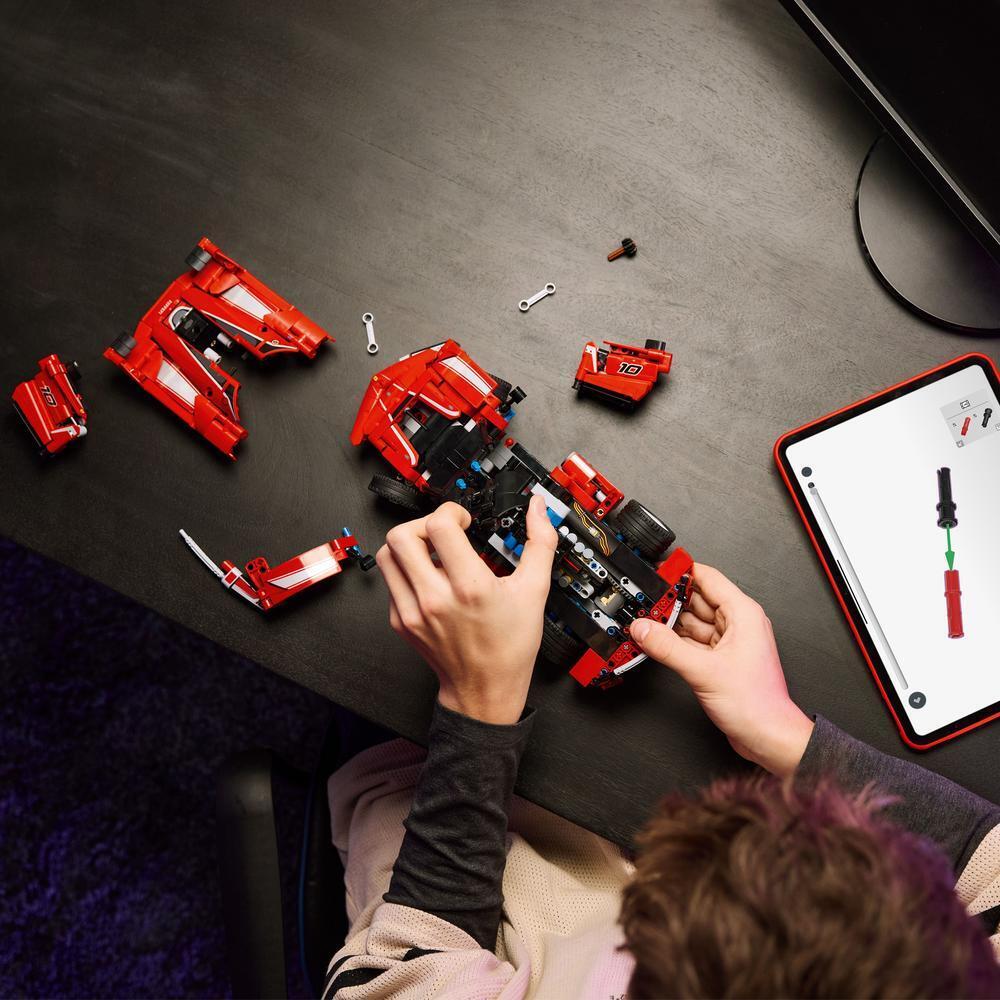 LEGO Technic Ferrari FXX K Set 42212