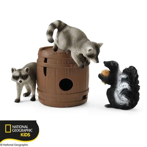 Schleich Wild Life Raccoons NUTTY MISCHIEF Playset