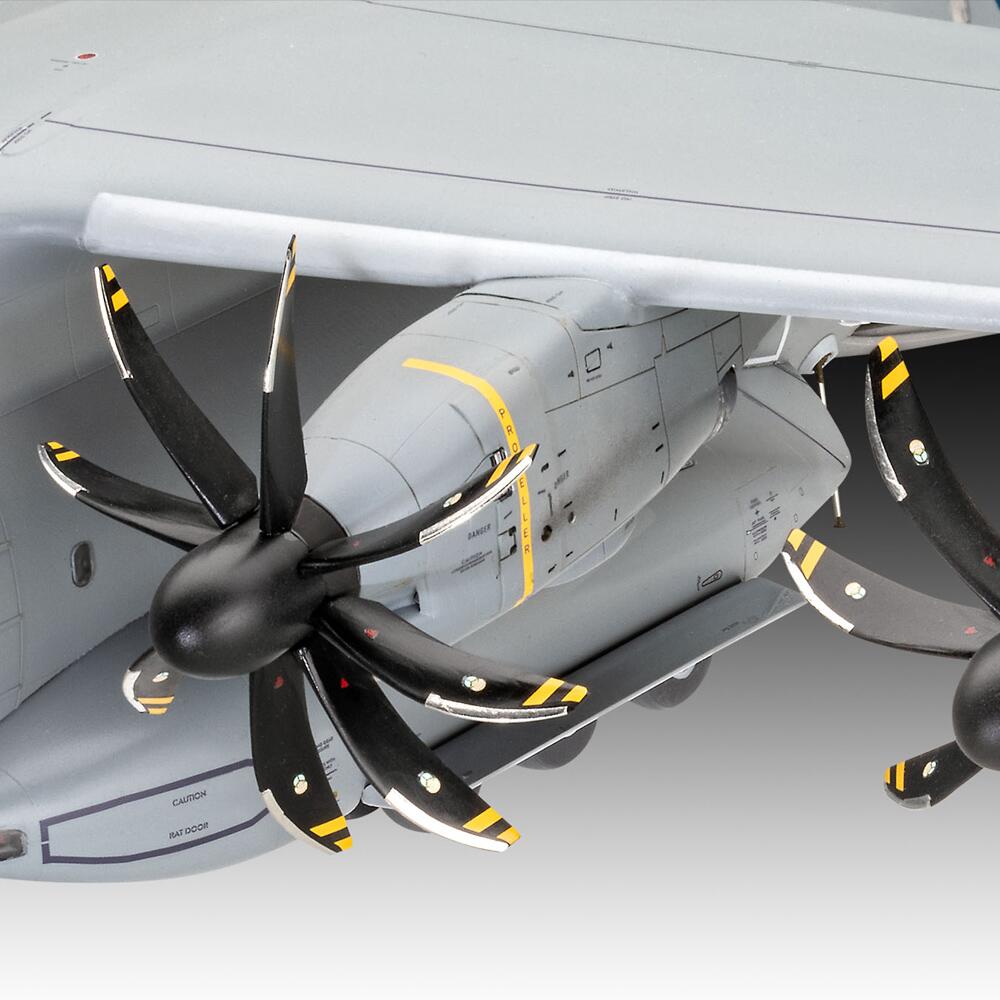 Revell British Legends Airbus A400M Atlas RAF Military Plastic Model ...