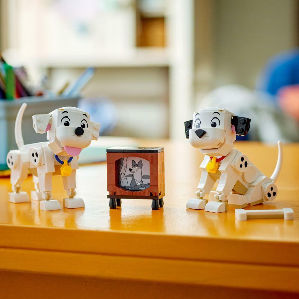 LEGO Disney Lucky & Penny 101 Dalmatians Puppies