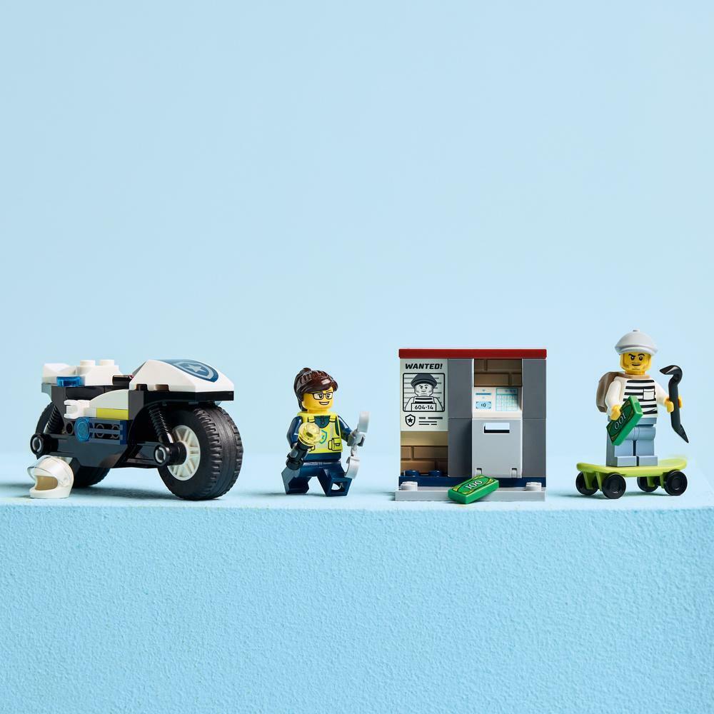 LEGO City Police Motorcycle Chase