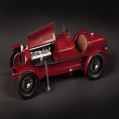 Italeri Alfa Romeo 8C 2300 Roadster Car Model Kit (Scale 1:12)