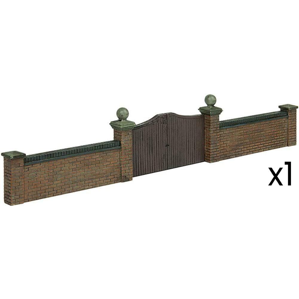 Scenecraft Walls and Gates Set Model Railway Scenic Accessory 0 Gauge